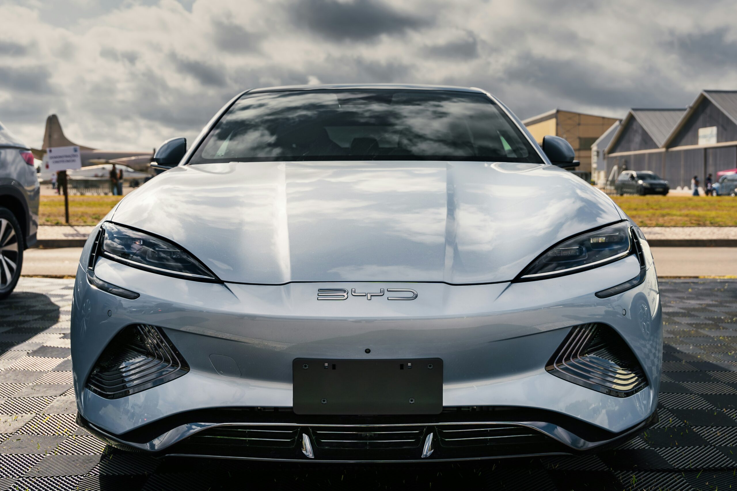 Značky čínskych elektromobilov (elektrických áut) » UžViem.sk